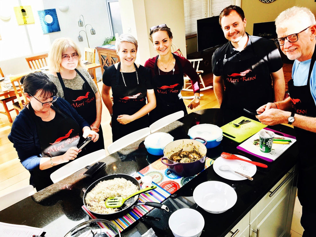 NORTH INDIAN THALI (VEG) – Meri Rasoi